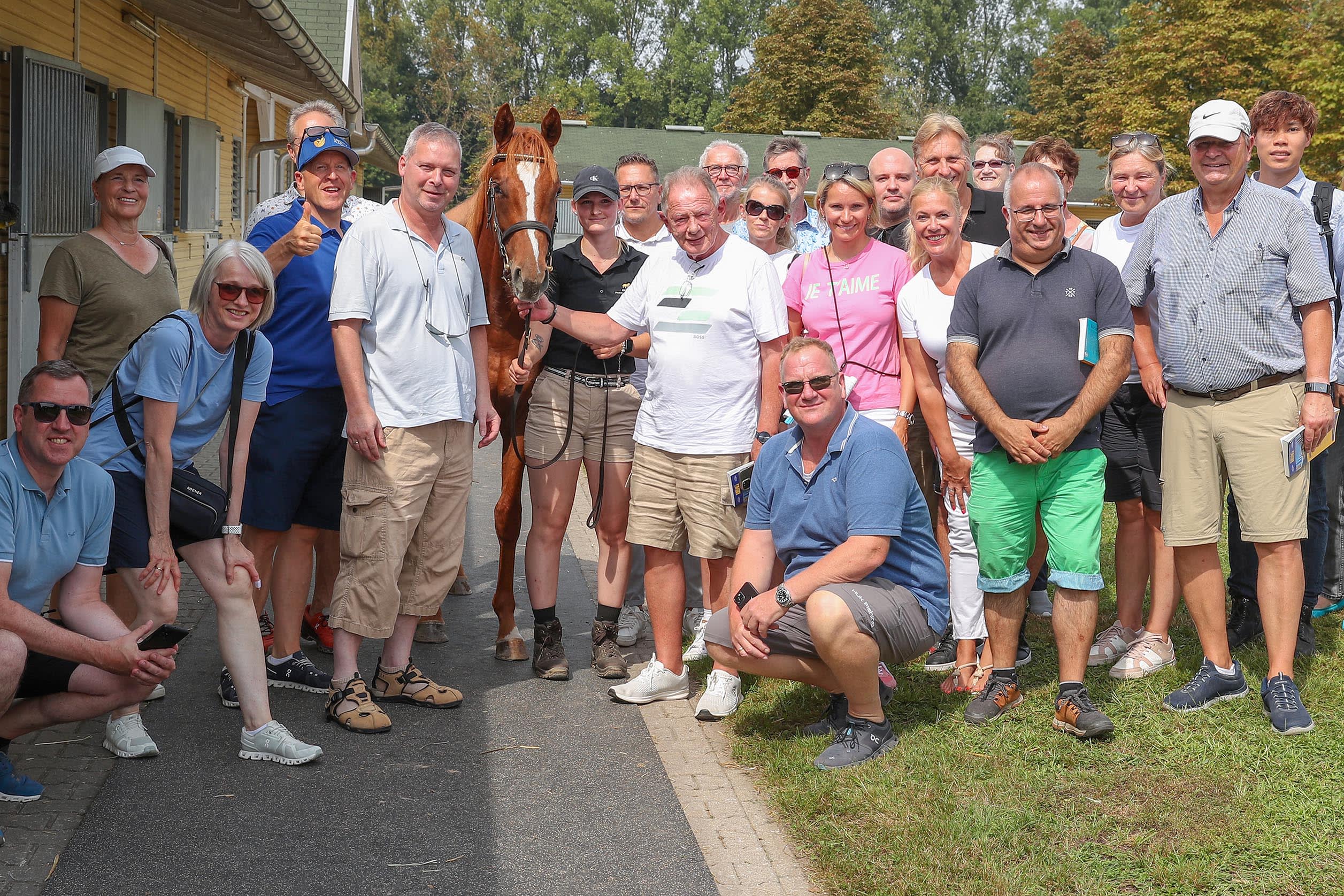 Sechs tolle Jährlinge für Liberty Racing 2024 Gold und Platin | LIBERTY ...